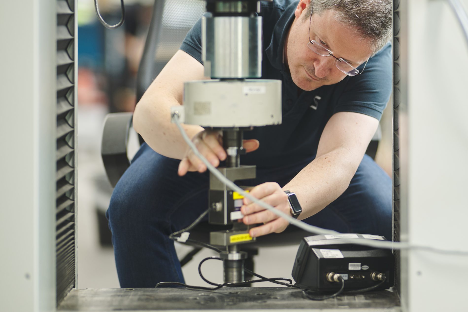 Force Calibration | Trescal Worldwide